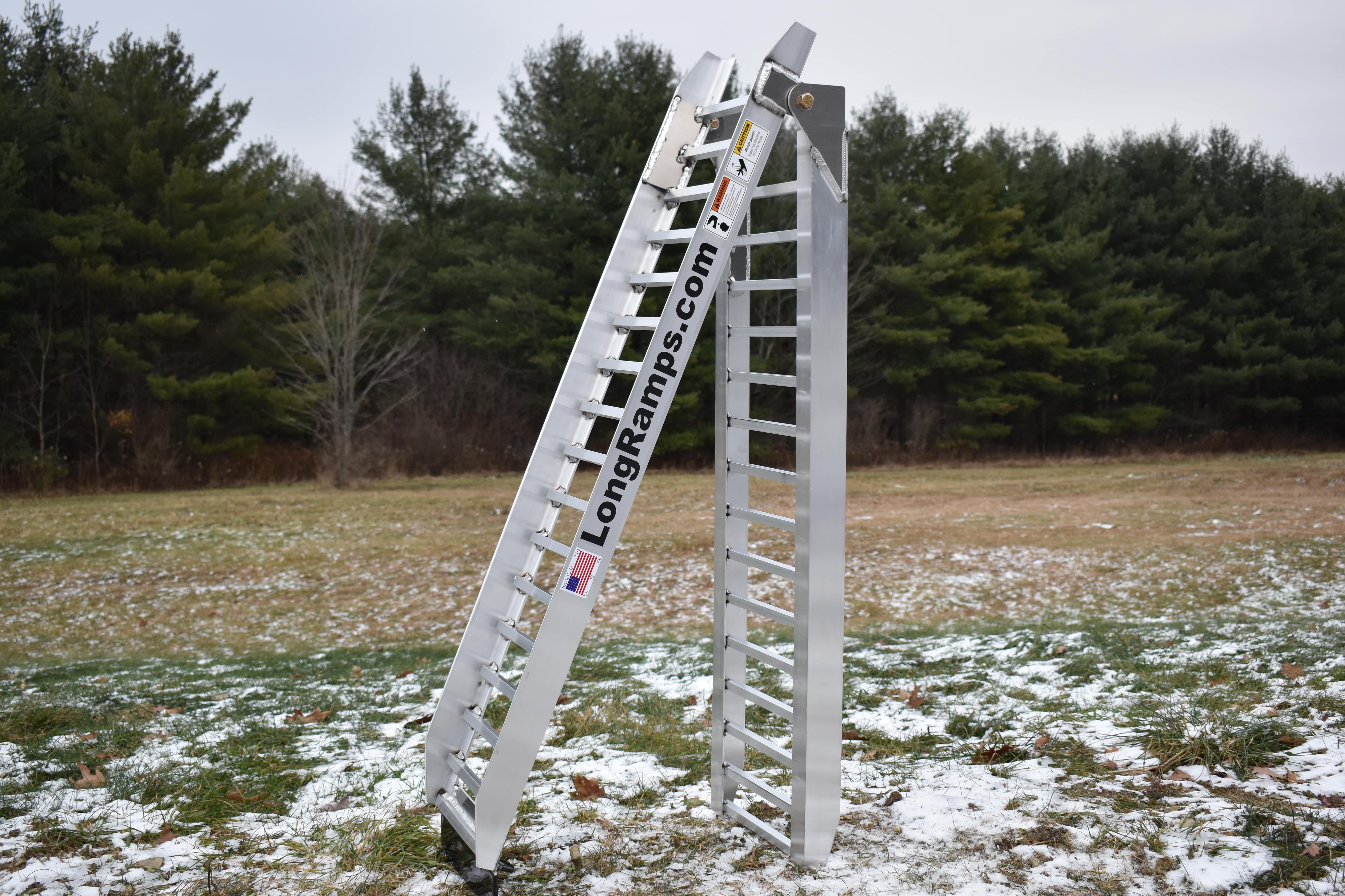 9.5' Dirt Bike/Single Ramp 3" Rung Spacing Outlet Ramp