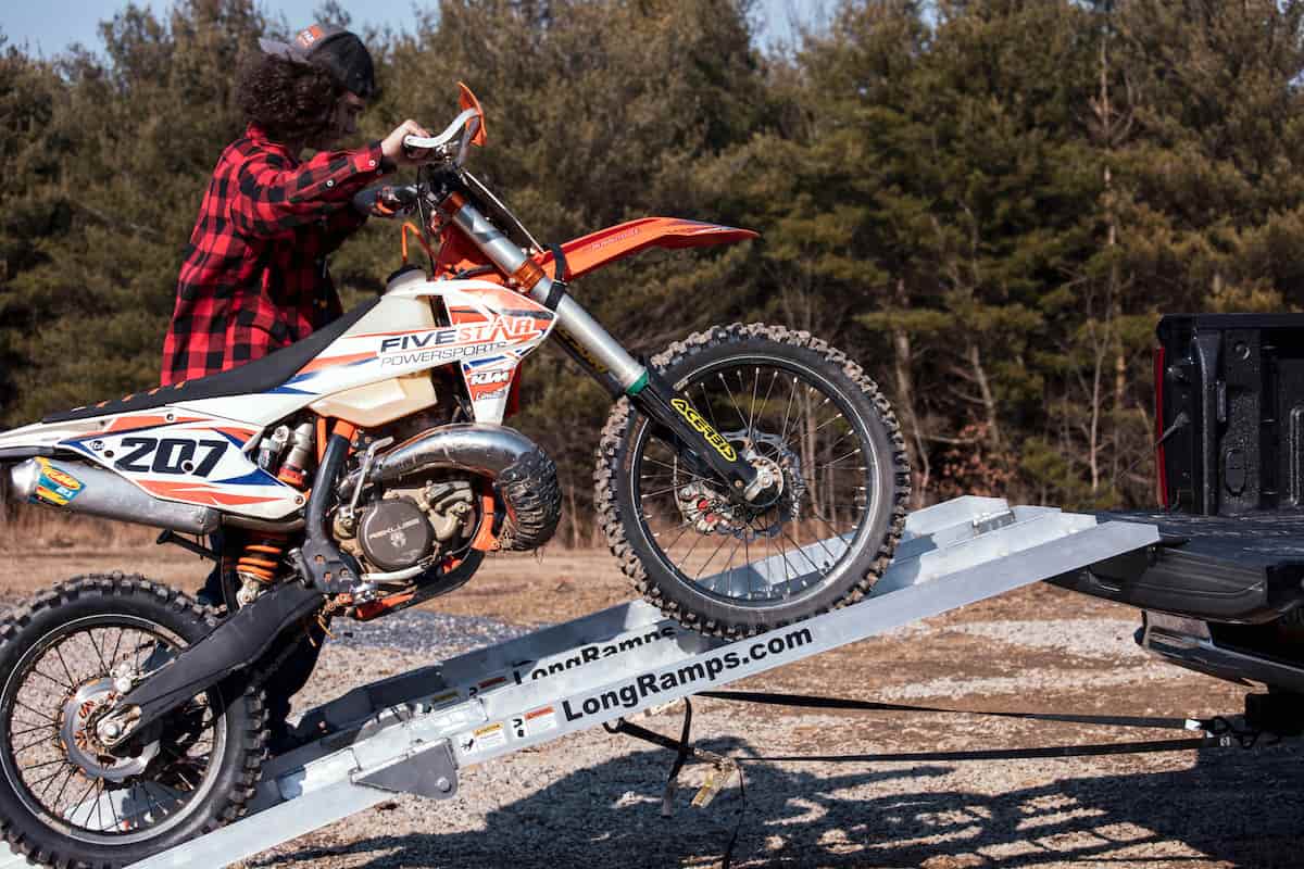 Aluminum Dirt Bike Ramps for Trucks in the USA | LongRamps